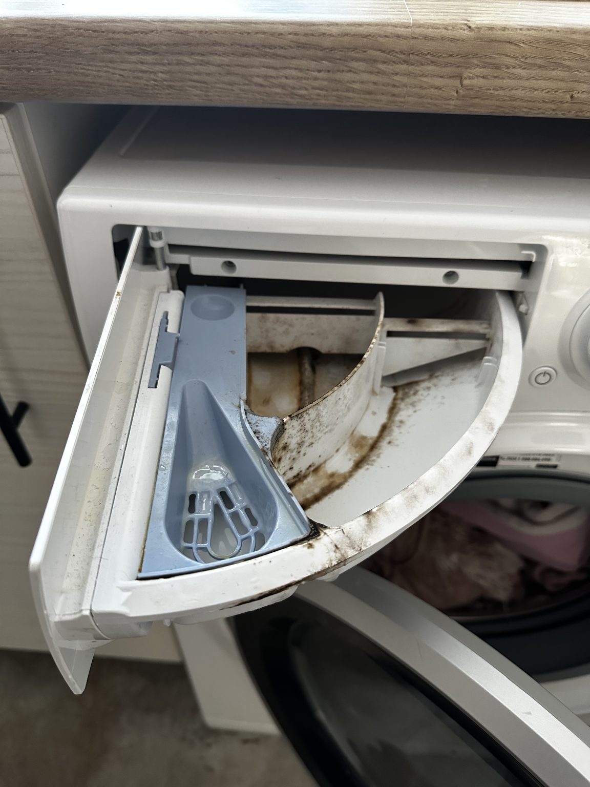 DIY Recipe For Cleaning Your Washing Machine! - Mental Scoop