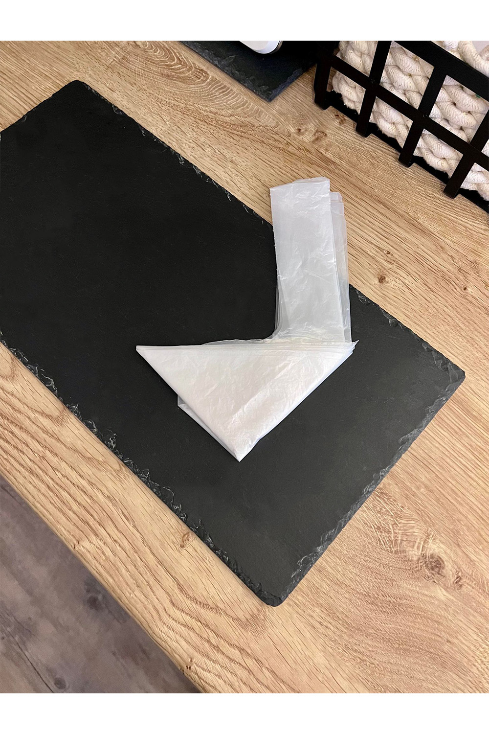 Best Way To Fold Your Plastic Bags To Maximise Storage! - Mental Scoop