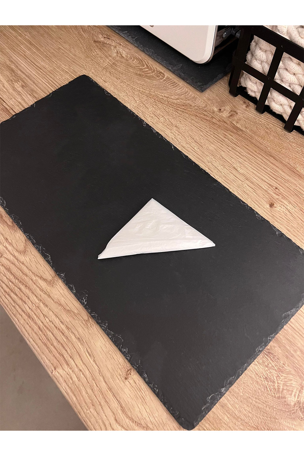 Best Way To Fold Your Plastic Bags To Maximise Storage! - Mental Scoop