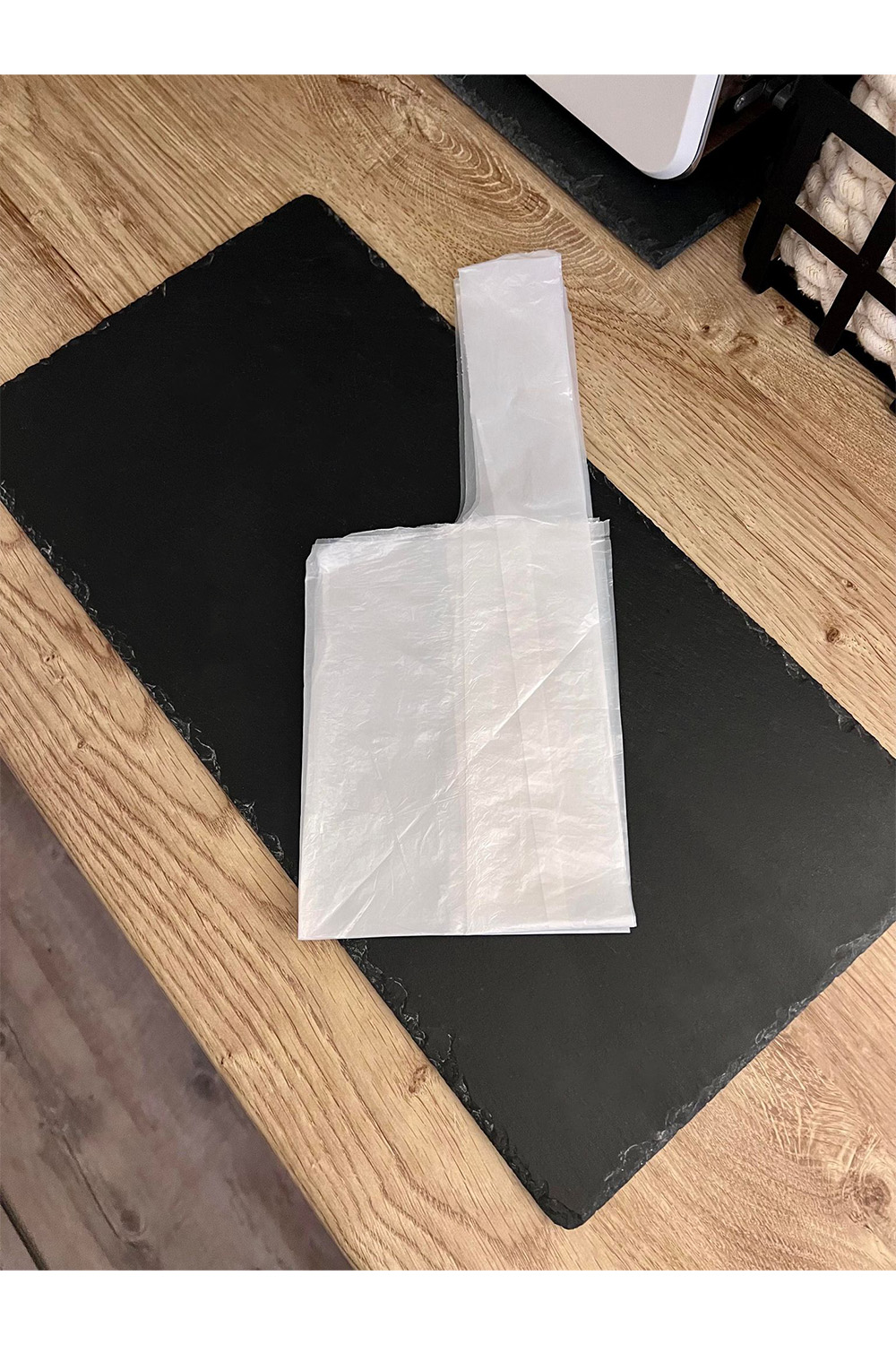 Best Way To Fold Your Plastic Bags To Maximise Storage! - Mental Scoop