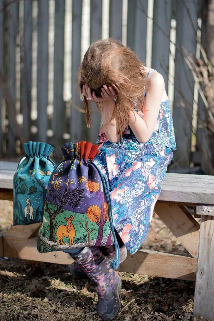 How To Make Your Own Boo Boo Bags! - Mental Scoop