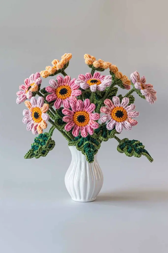 How To Crochet Your Own Daisy Display - Free Pattern! - Mental Scoop