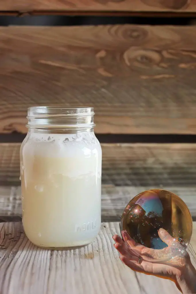 How To Make Your Own Unpopable Bubble Solution! - Mental Scoop
