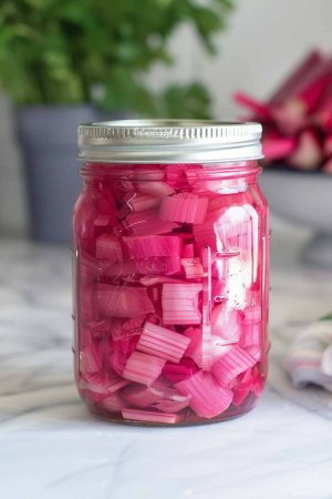 9 Delicious Rhubarb Canning Recipes - Mental Scoop